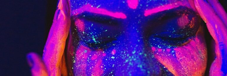 Fluo party: idee per una festa a tema fluorescente!